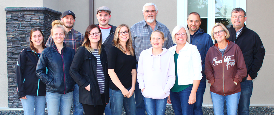 Doors Open for Refugee Family | Niverville Citizen